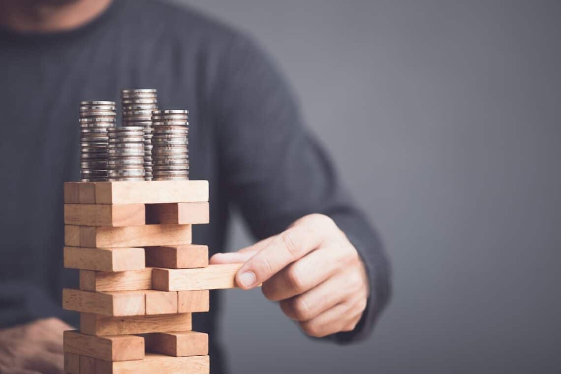 Only 41% of financial services professionals satisfied with salary - IFA